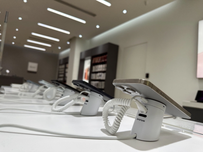 Switch - Straits Quay